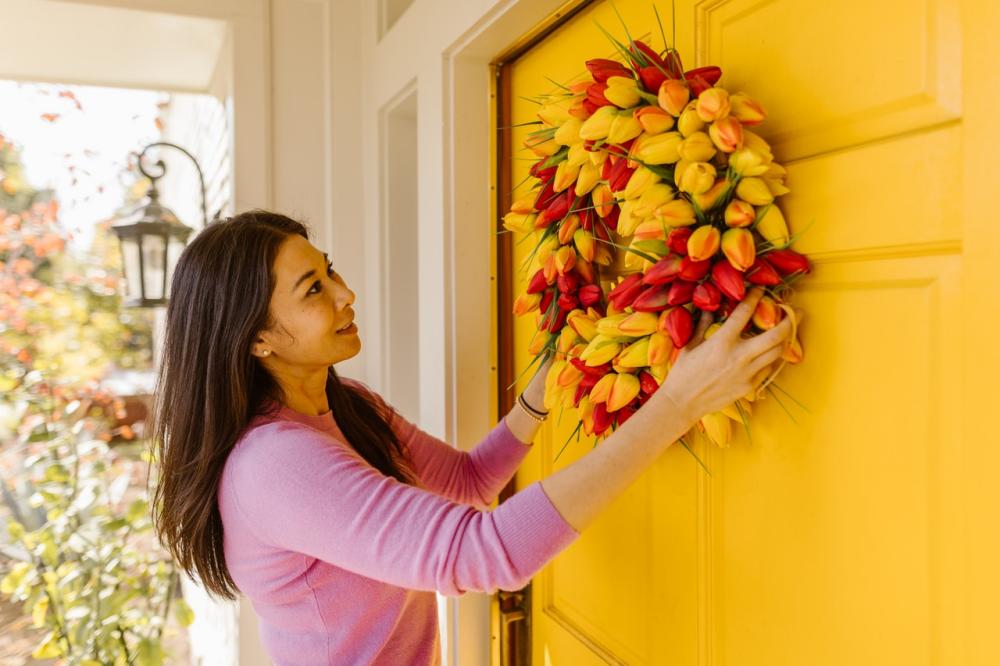 Quick And Easy Ways To Spruce Up Your Curb Appeal